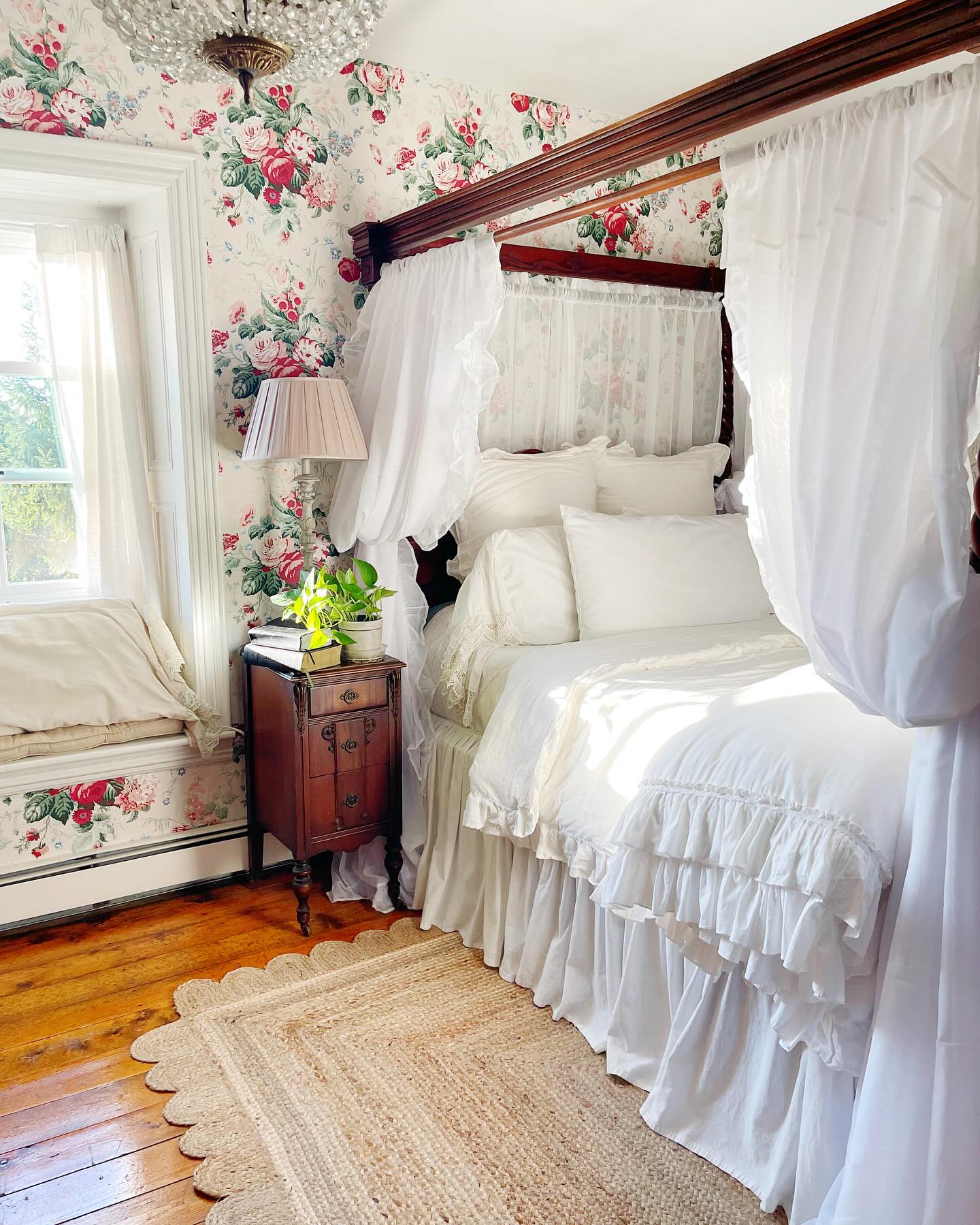 29 Romantic Bedroom Ideas for Cozy & Intimate Retreats - placeideal.com