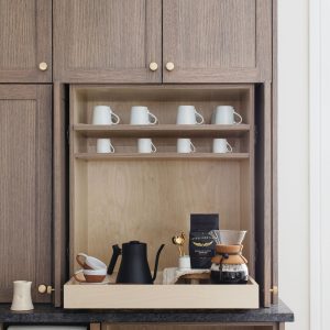 36 Inviting Kitchen Coffee Bar Ideas for Your Home Oasis - placeideal.com