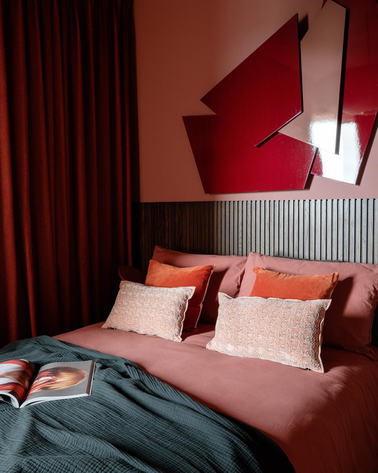 Enliven Your Space: 29 Red Bedroom Ideas for Passionate Decor ...