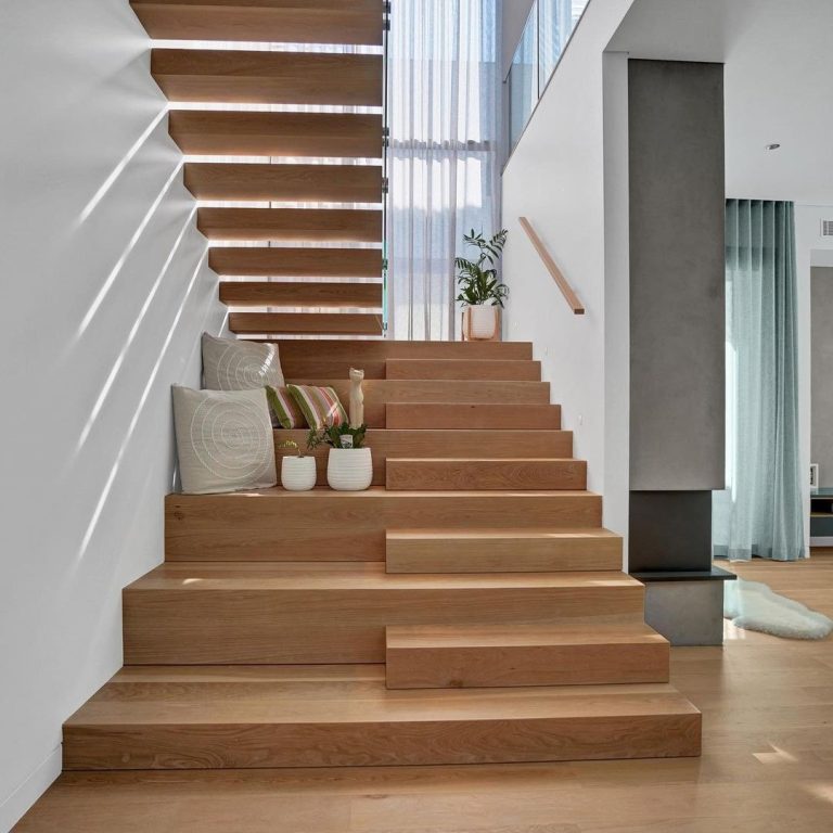 35 Floating Staircase Ideas for a Modern Home Aesthetic | Design ...