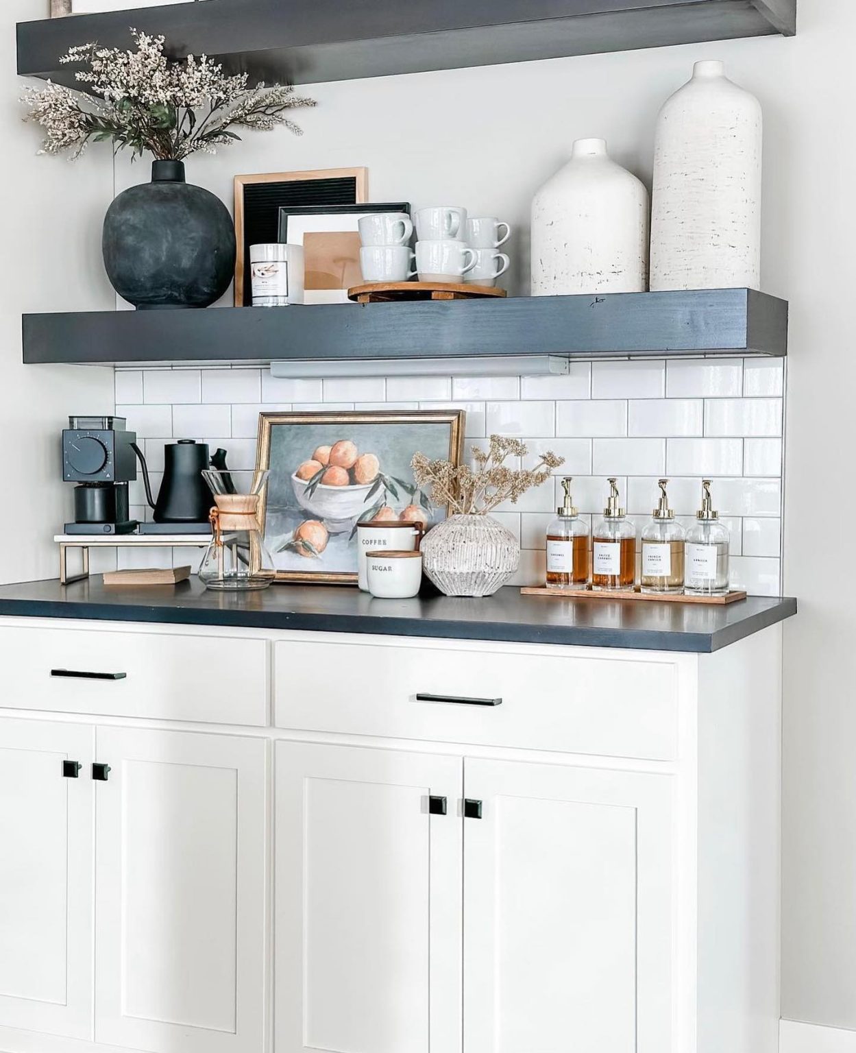 36 Inviting Kitchen Coffee Bar Ideas for Your Home Oasis - placeideal.com