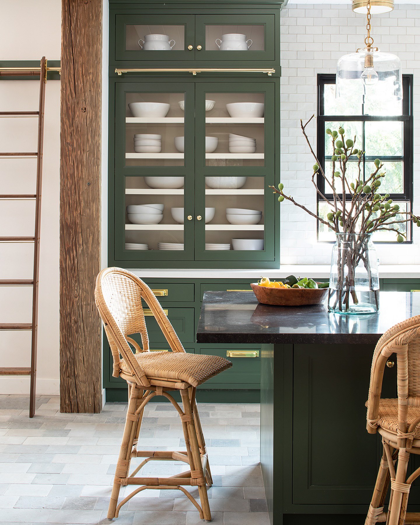 32 Lush Green Kitchen Ideas for a Fresh, Modern Home Update ...