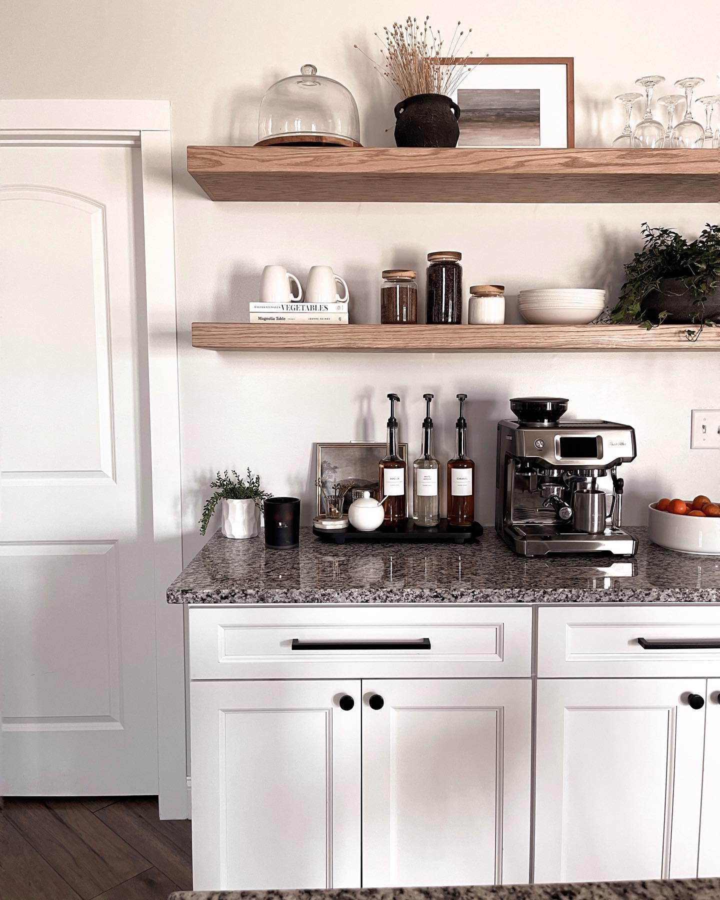 36 Inviting Kitchen Coffee Bar Ideas for Your Home Oasis - placeideal.com