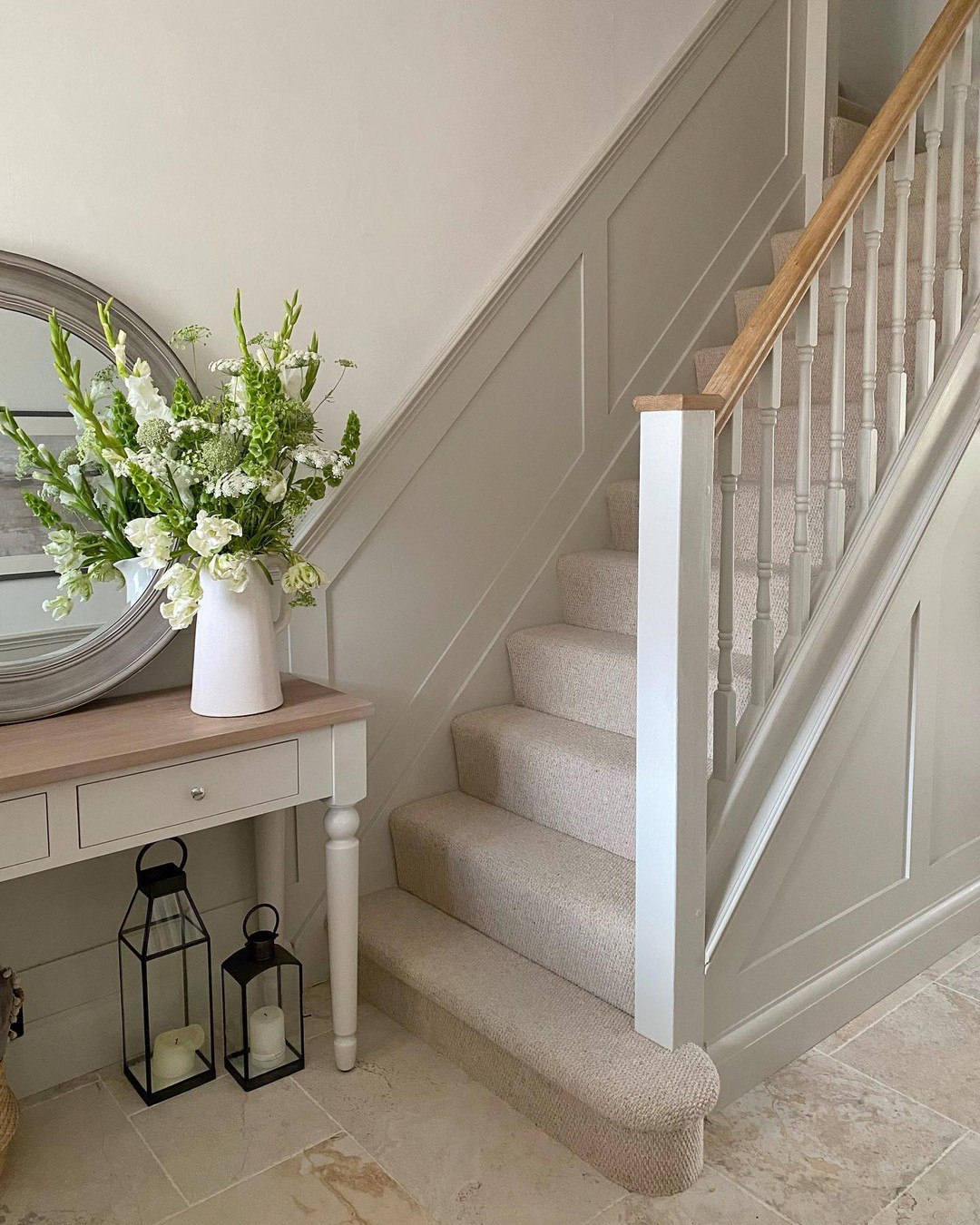 36 Closed Staircase Ideas - Transform Your Space with Chic Designs ...