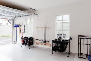 Maximize Space with 32 Clever Garage Organization Ideas - placeideal.com