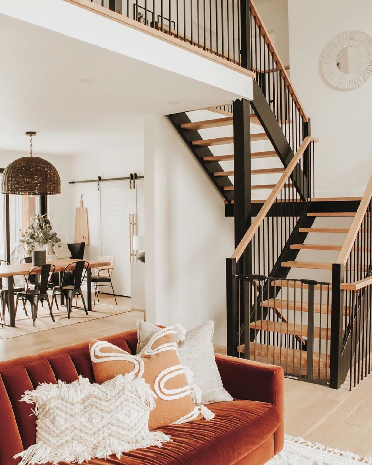 35 Open Staircase Ideas for Modern Homes: Design & Decor Inspiration ...