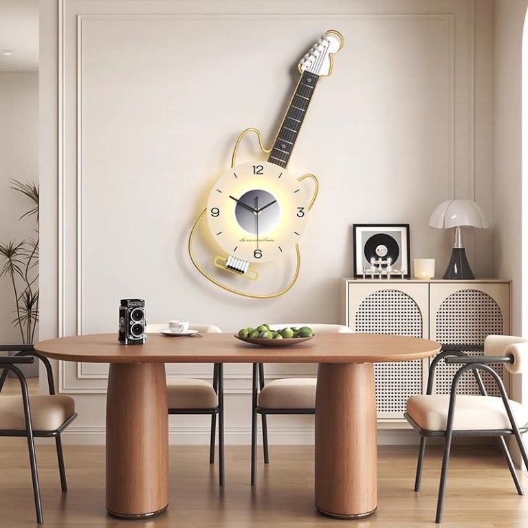27 Wall Clock Styles to Elevate Your Living Room Decor Elegantly ...