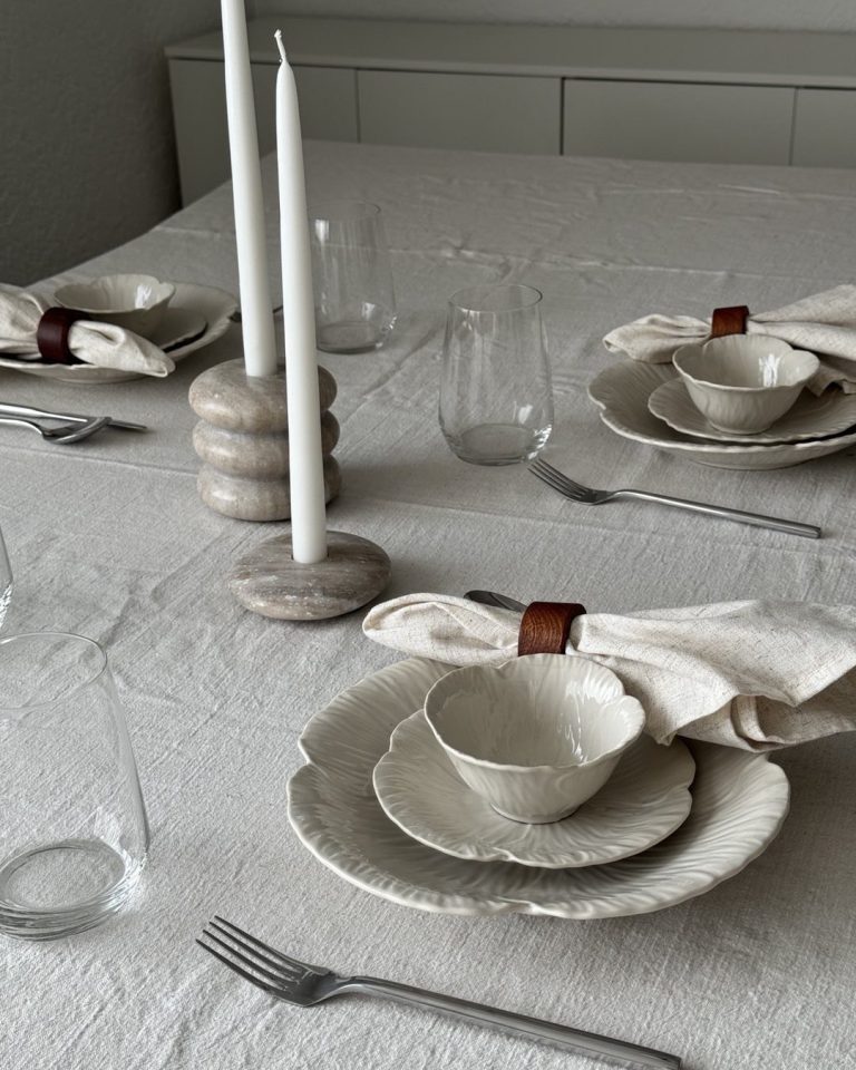 33 Table Settings Ideas: Elevate Your Dining Ambiance - placeideal.com