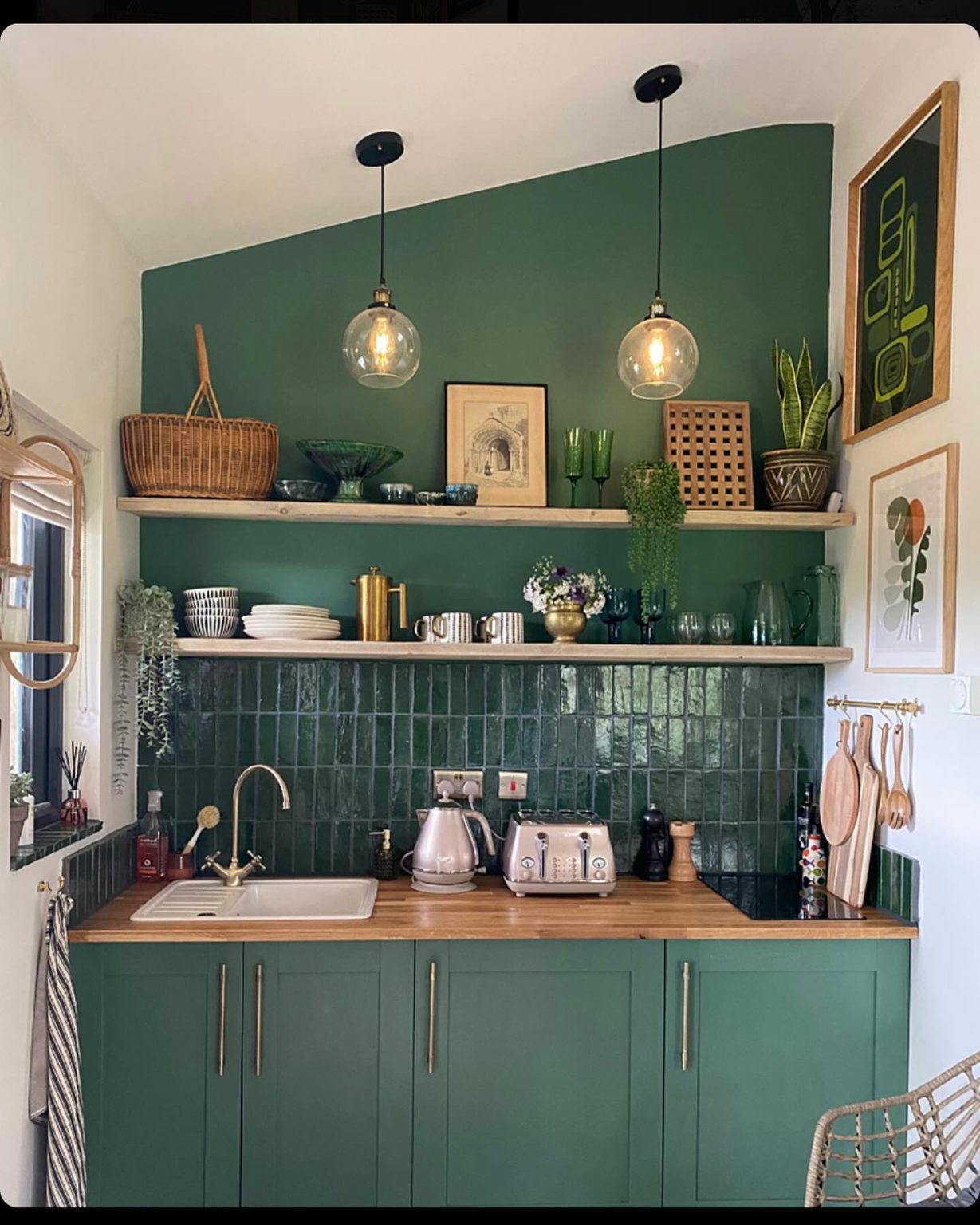32 Lush Green Kitchen Ideas for a Fresh, Modern Home Update ...