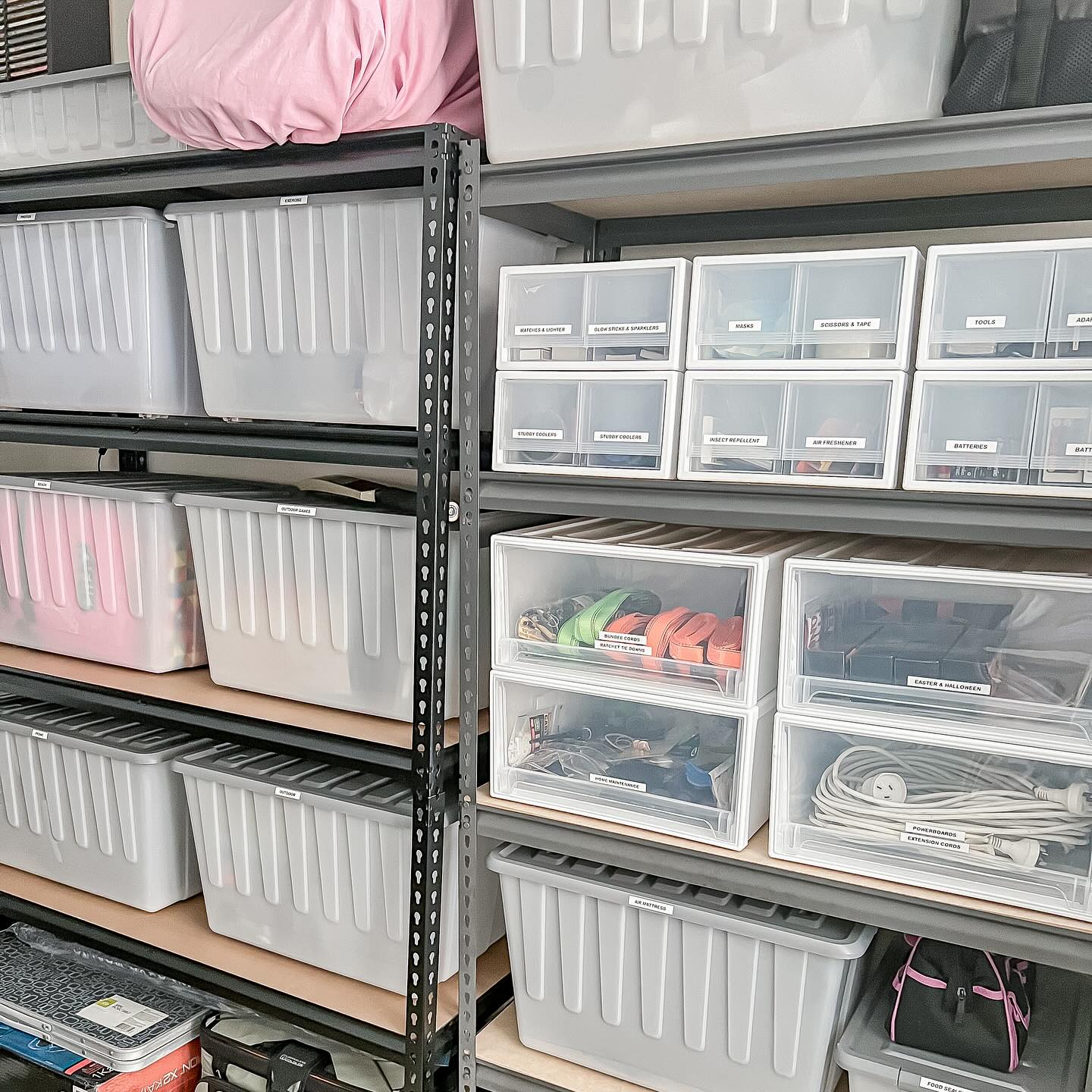 Maximize Space with 32 Clever Garage Organization Ideas - placeideal.com