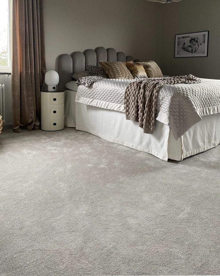 Transform Your Sanctuary: 32 Bedroom Carpet Ideas for Modern Homes ...