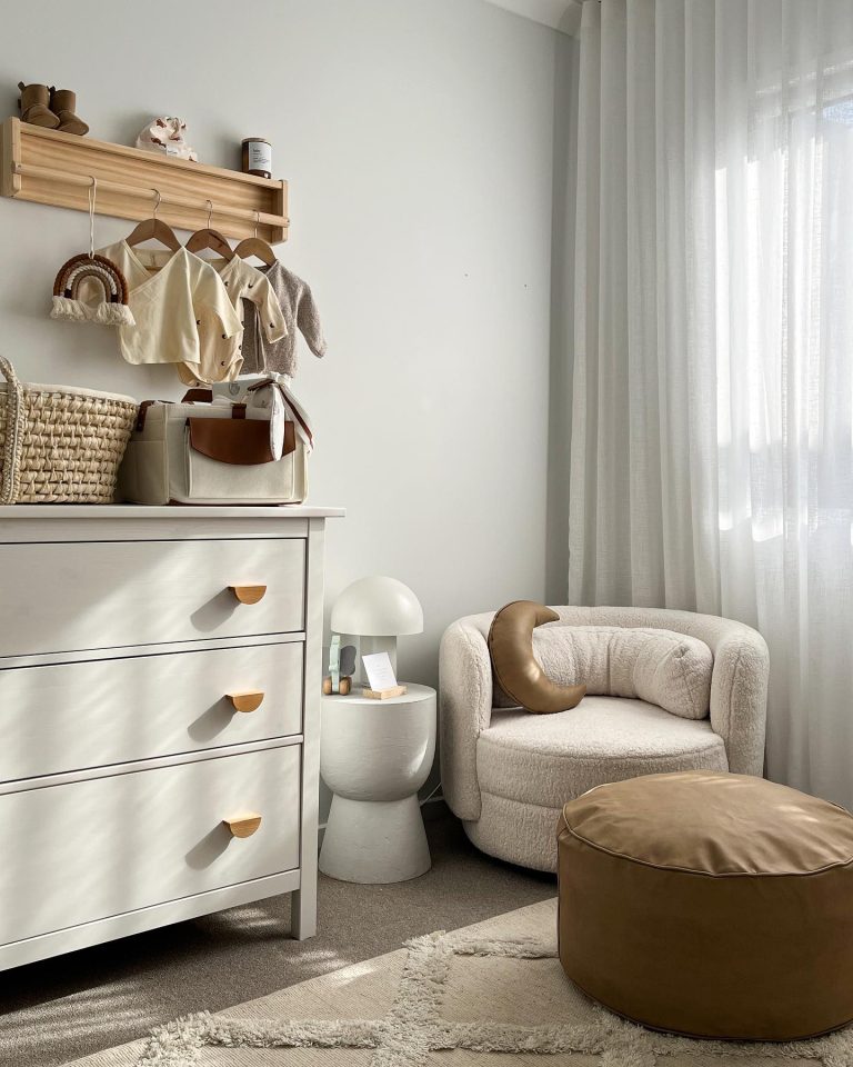 35 Corner Decorating Ideas: Maximize Style & Comfort - placeideal.com