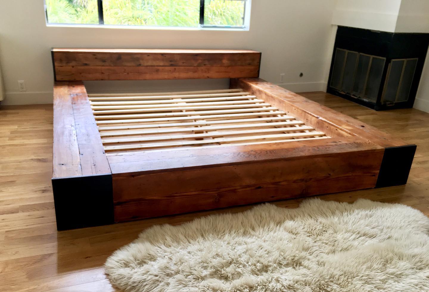 Revitalize Your Space with 31 Bed Frame Ideas for Stylish Slumber ...