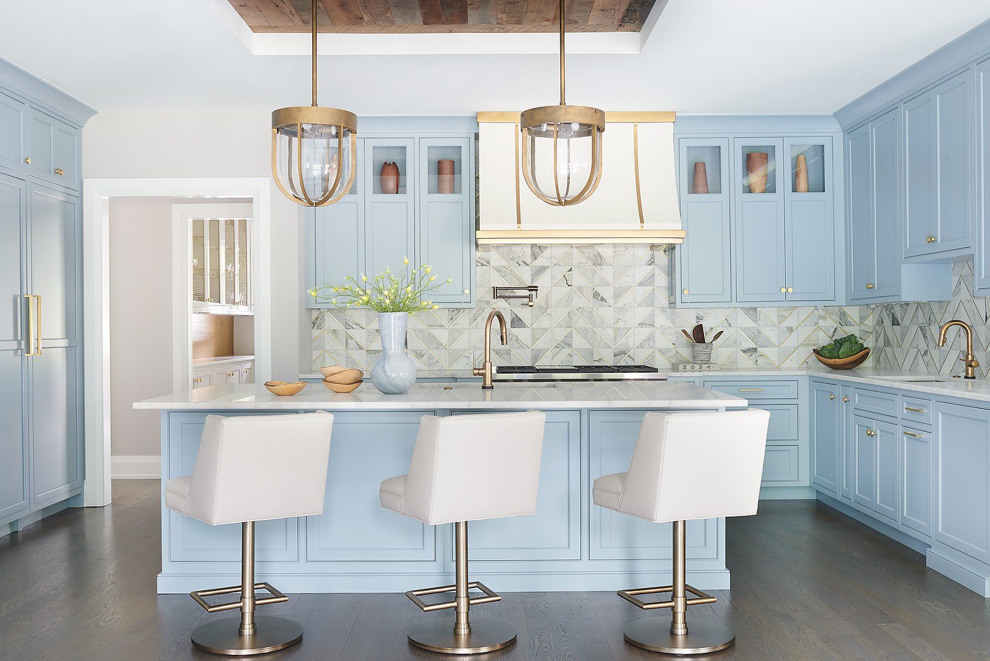 38 Blue Kitchen Ideas: Inspire Your Home with Oceanic Tones ...
