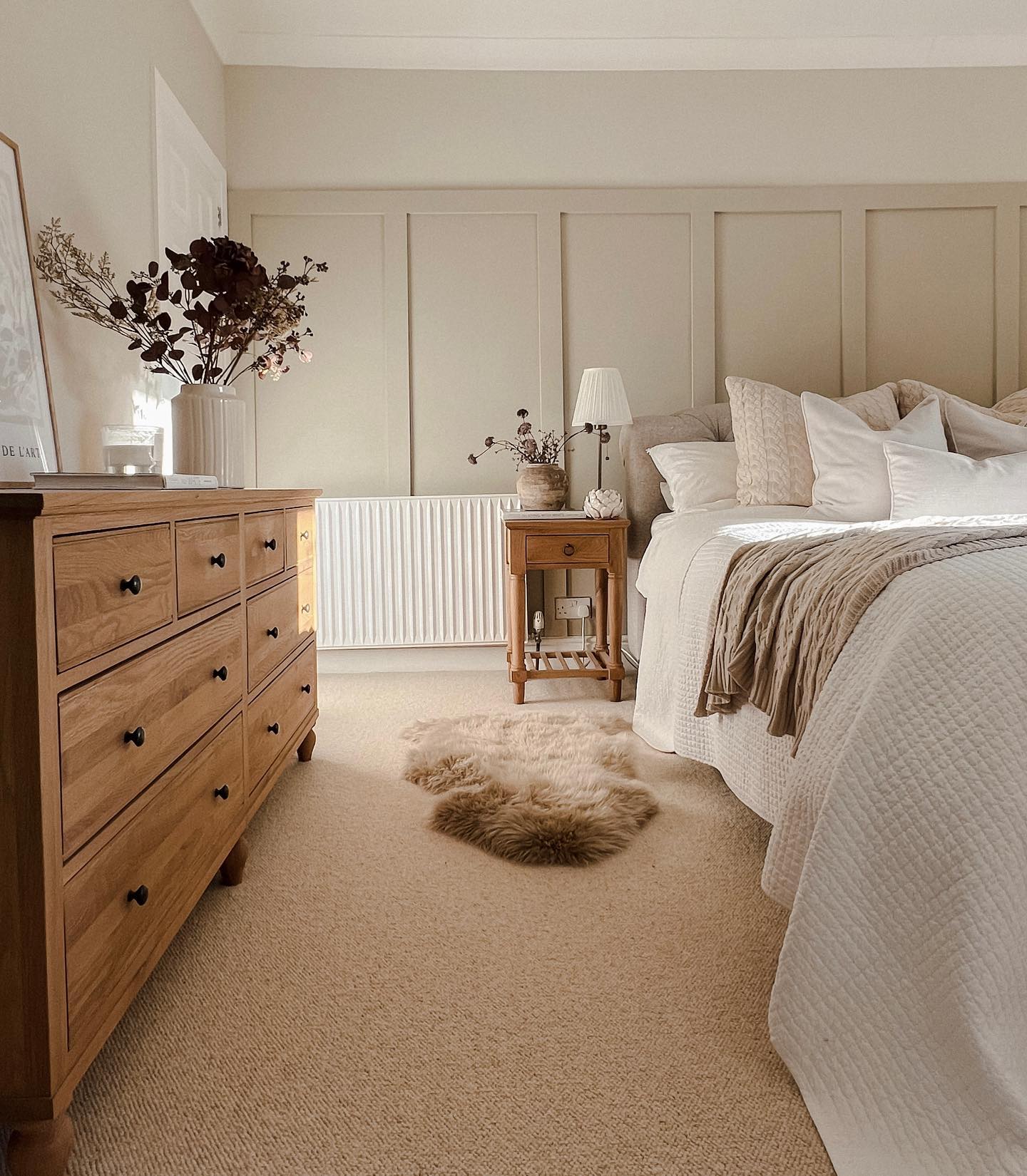 Transform Your Sanctuary: 32 Bedroom Carpet Ideas for Modern Homes ...