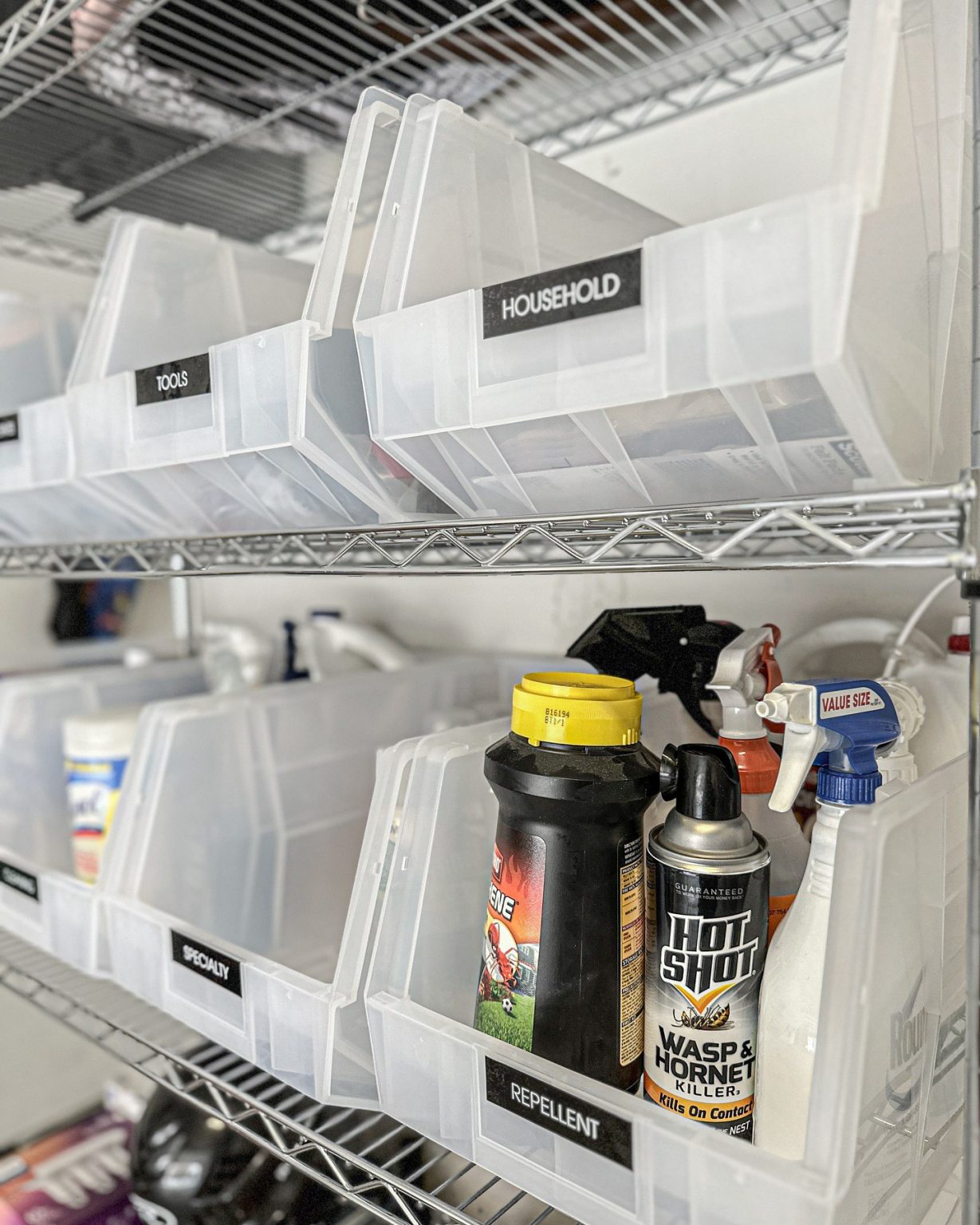 Maximize Space with 32 Clever Garage Organization Ideas - placeideal.com