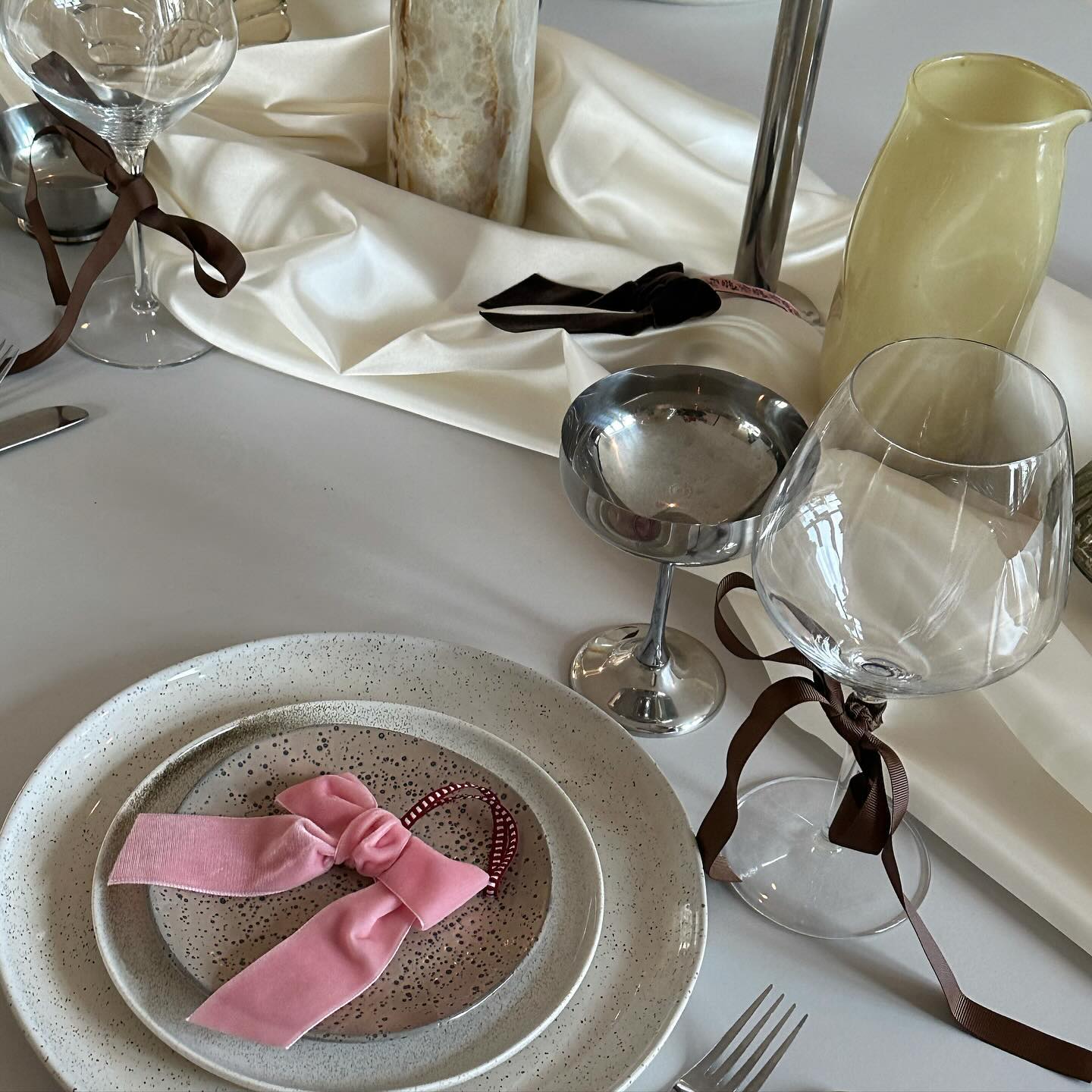 33 Table Settings Ideas: Elevate Your Dining Ambiance - placeideal.com