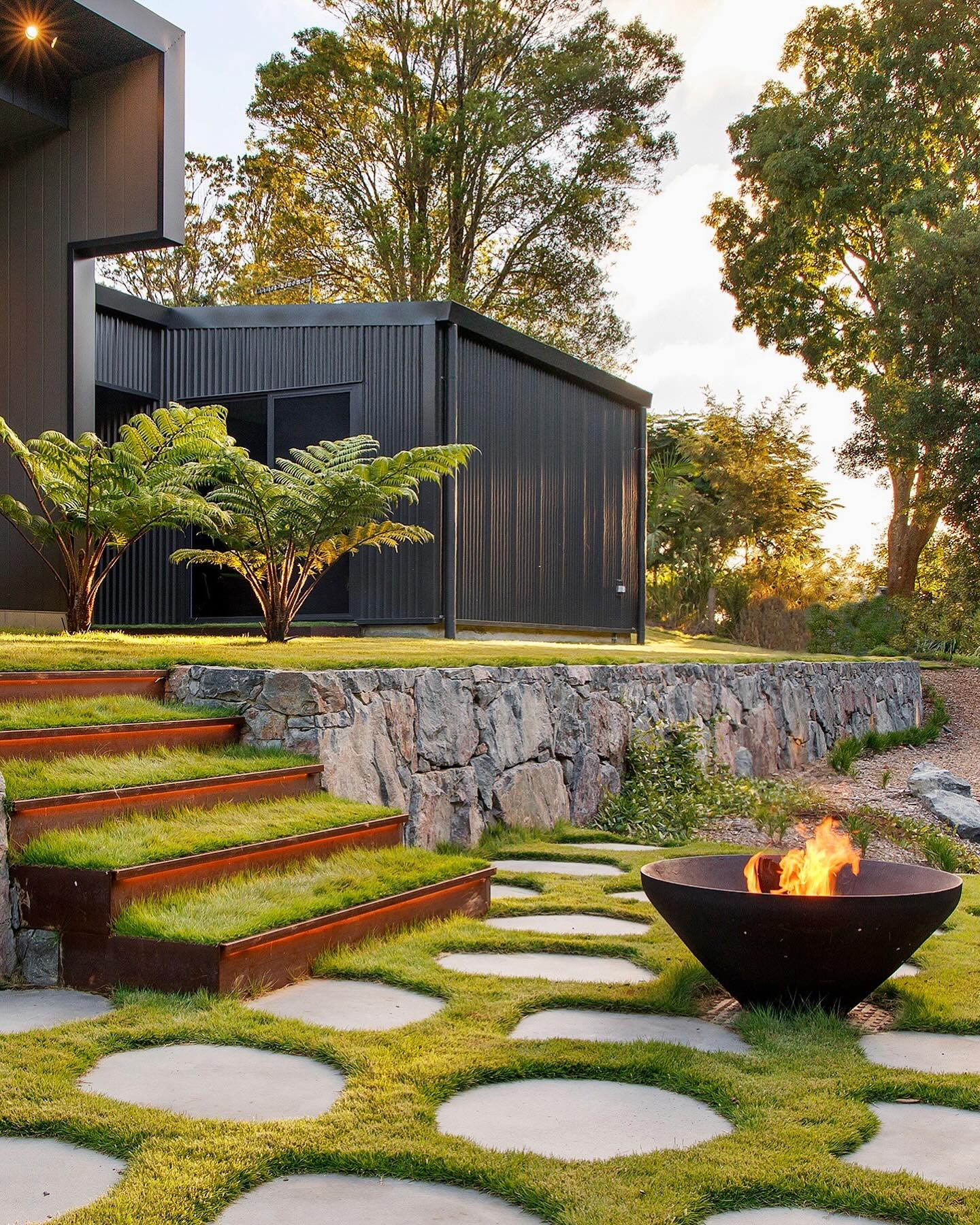 24 Outdoor Fire Pit Designs: Transform Your Backyard into a Cozy ...