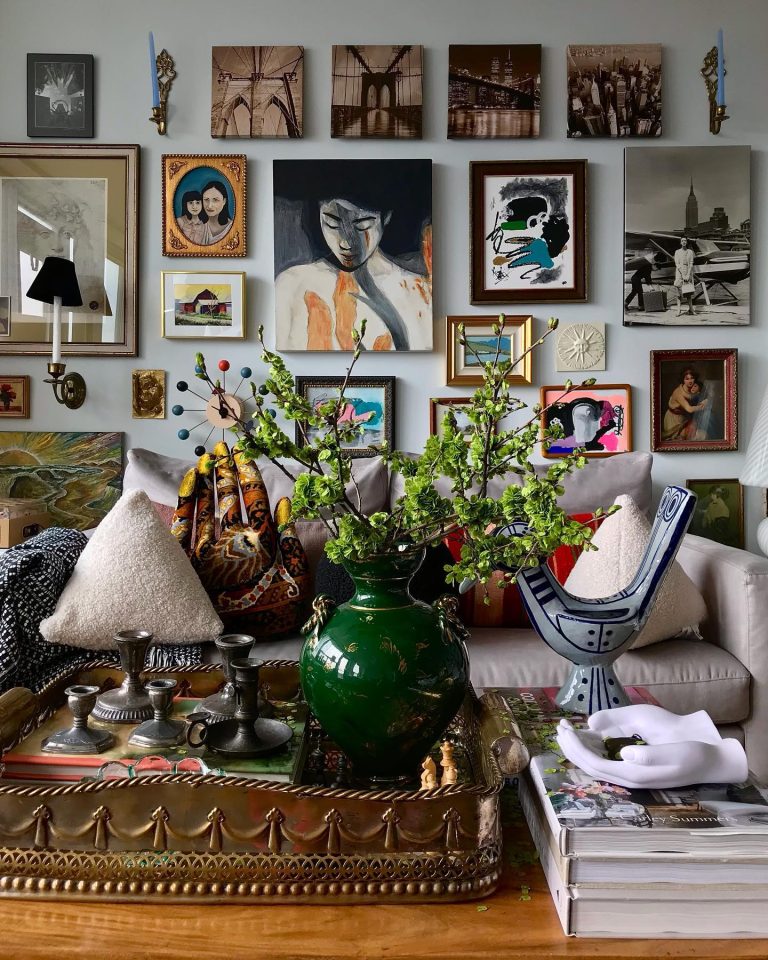 37 Gallery Wall Ideas 2025: Transform Your Space with Creative and ...