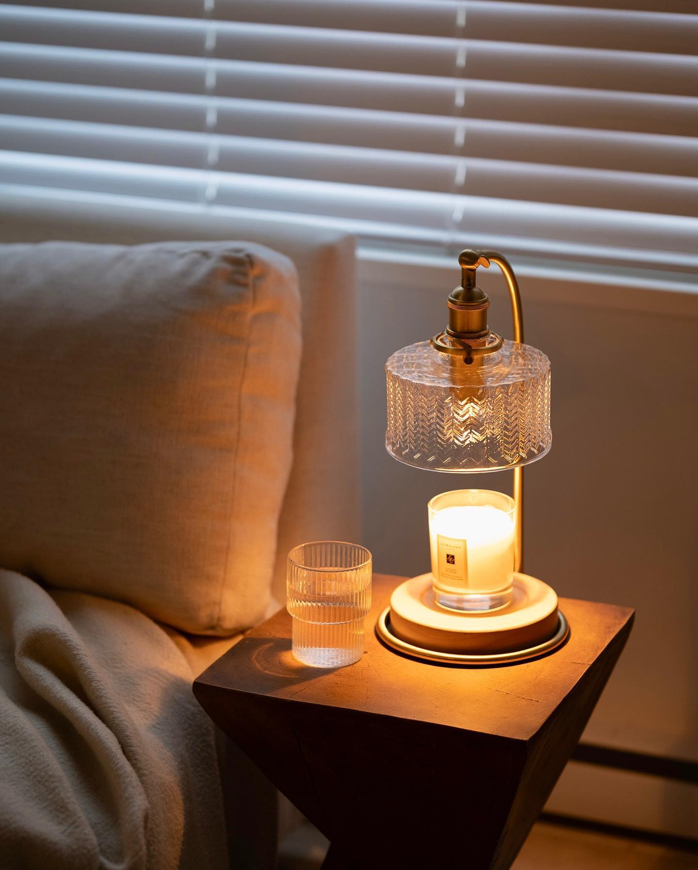 35 Candle Warmer Lamp Ideas to Transform Your Home Decor - placeideal.com