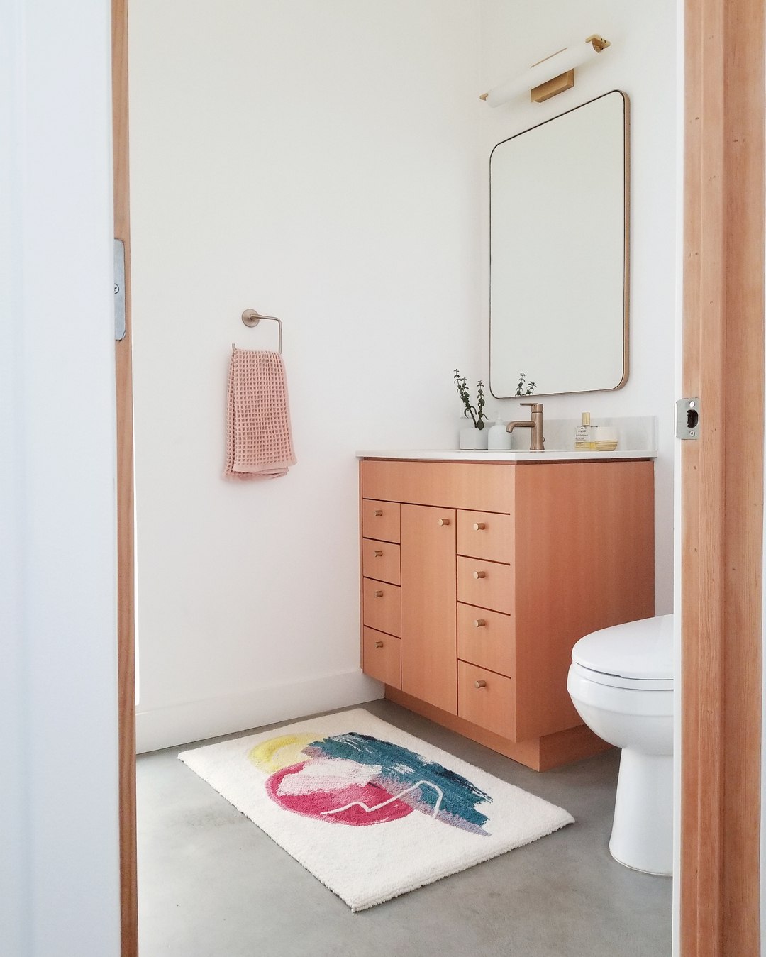 28 Bathroom Rug Ideas to Elevate Your Space with Style and Comfort ...