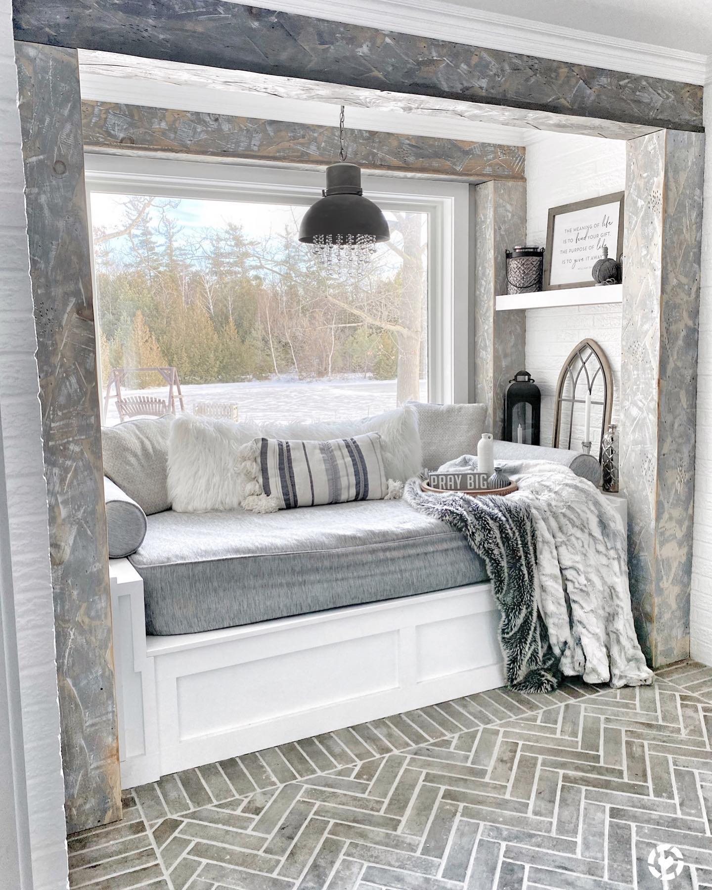 Discover 33 Window Seat Ideas for a Cozy, Stylish Home - placeideal.com