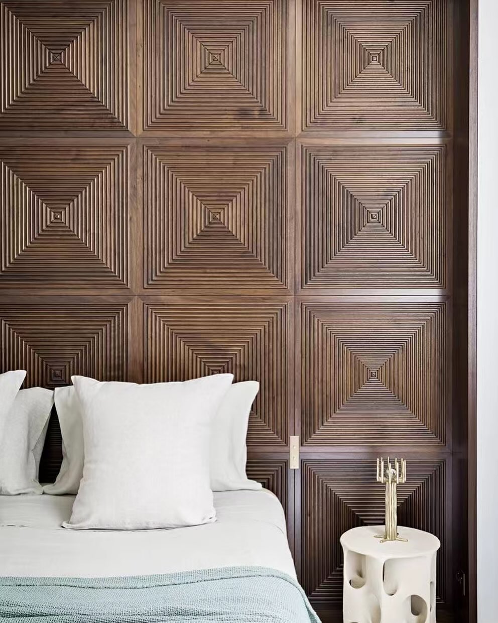 35 Stunning Wood Trim Accent Wall Ideas to Transform Your Home ...
