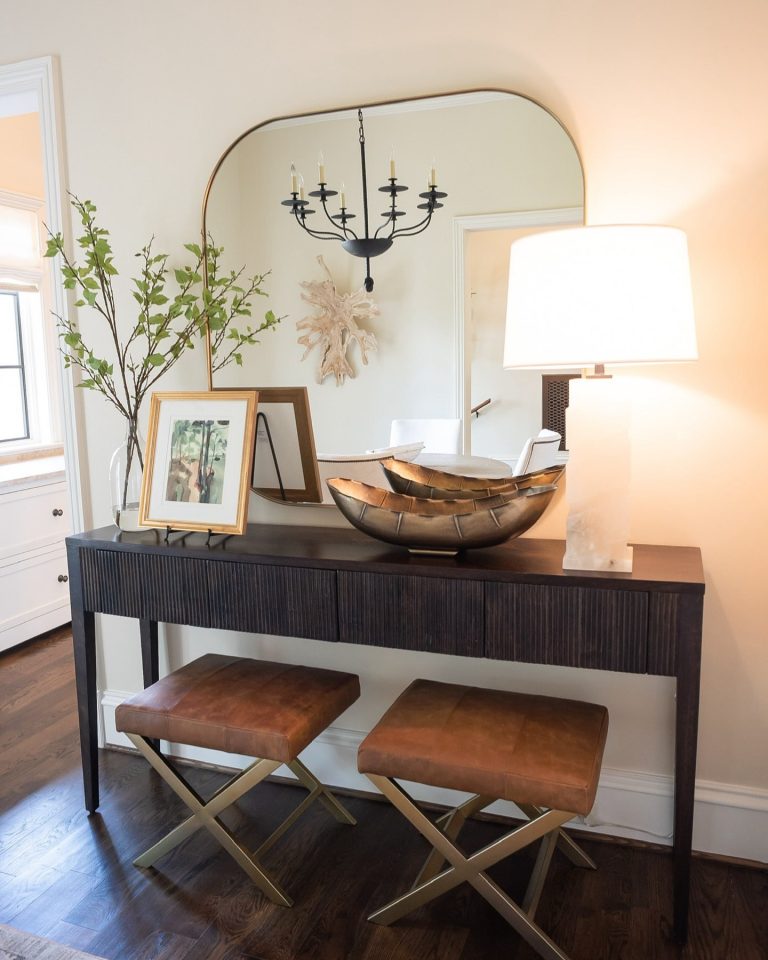 26 Stylish Console Table Ideas for Entryways and Living Rooms ...