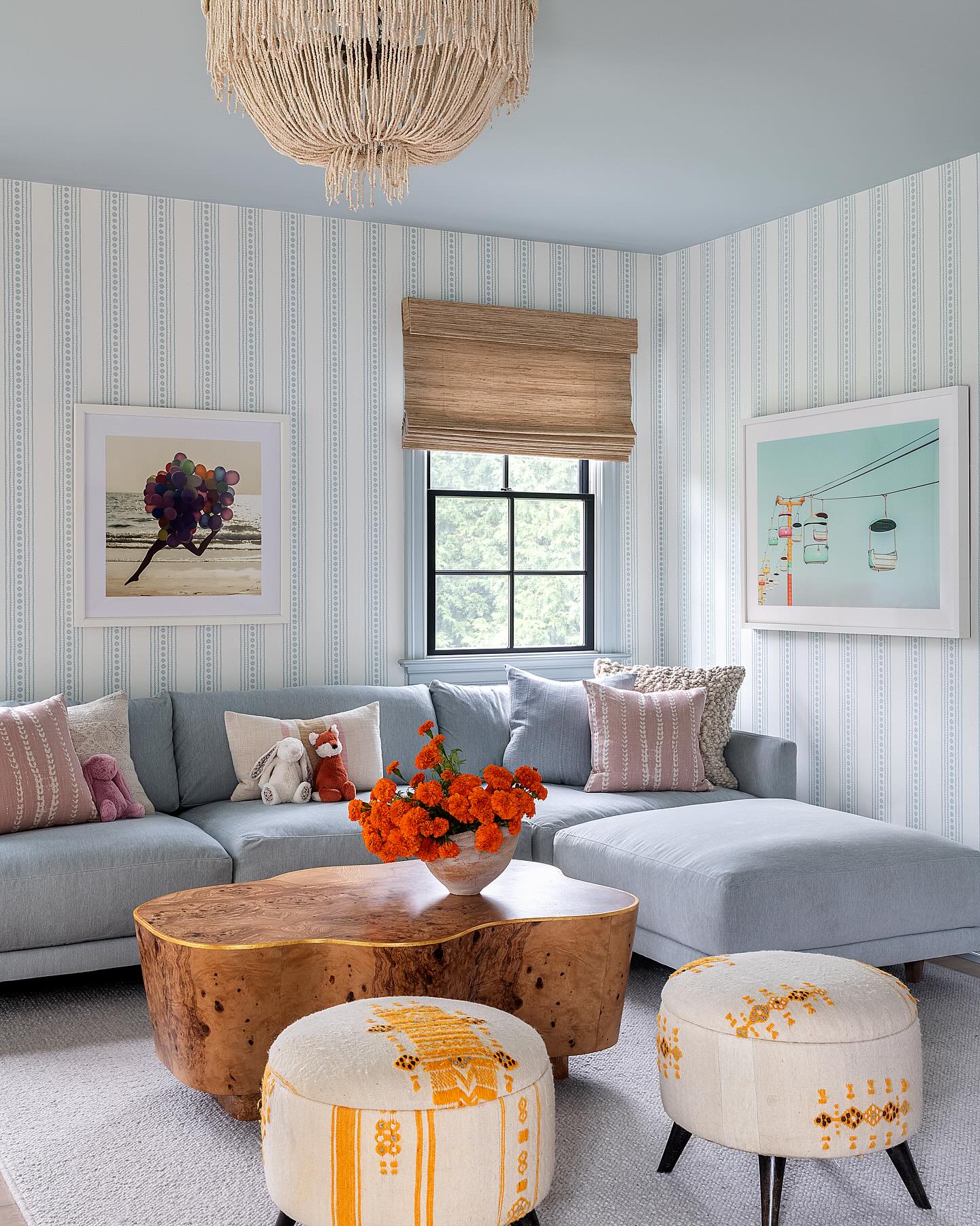 Explore 25 Creative Wallpaper Ideas to Revitalize Your Living Room Now ...