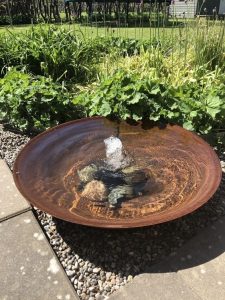 24 Stunning Water Features in the Garden to Transform Your Outdoor ...