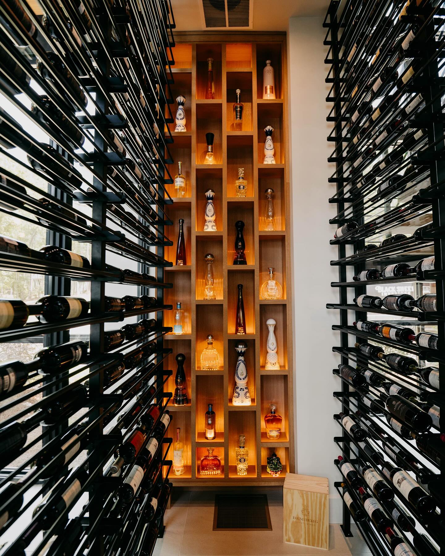 30 Wine Cellar Ideas to Transform Any Space in Your Home - placeideal.com