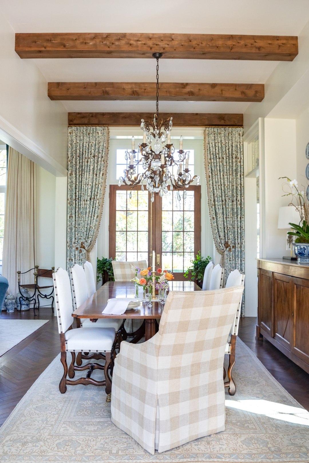 Explore 28 Top Dining Room Curtain Ideas to Refresh Your Home's Style ...