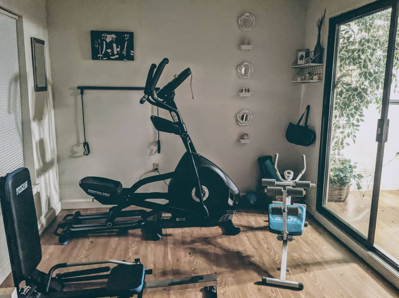 35 Small Home Gym Ideas for Stylish Fitness Spaces at Home - placeideal.com