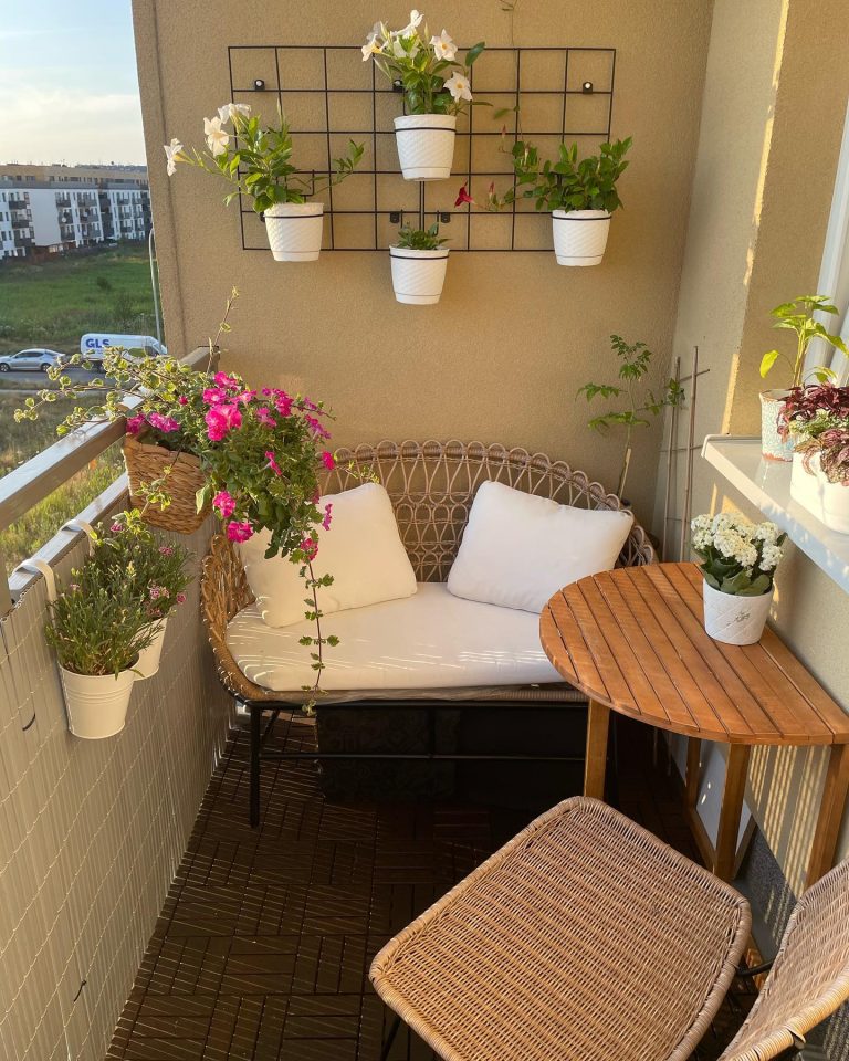 35 Small Balcony Ideas to Maximize Your Outdoor Space - placeideal.com