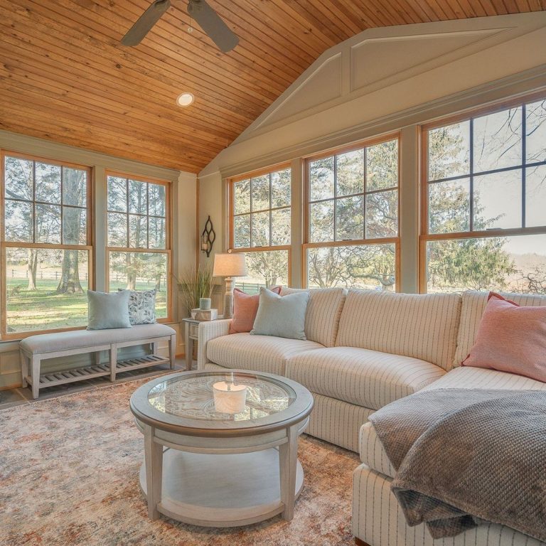 30 Stunning Sunroom Ideas: Transform Your Home with Elegant and Cozy ...