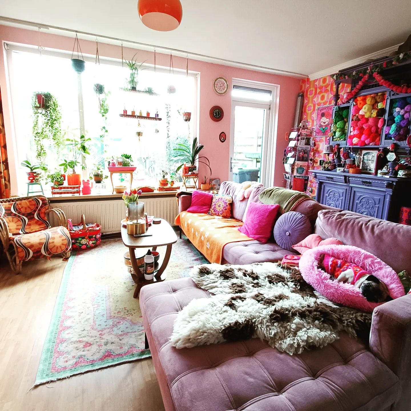 26 Retro Style Living Room Ideas: Embrace Nostalgia and Modern Design ...