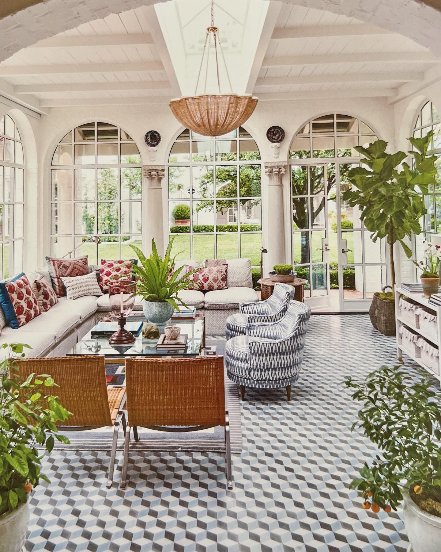 30 Stunning Sunroom Ideas: Transform Your Home with Elegant and Cozy ...