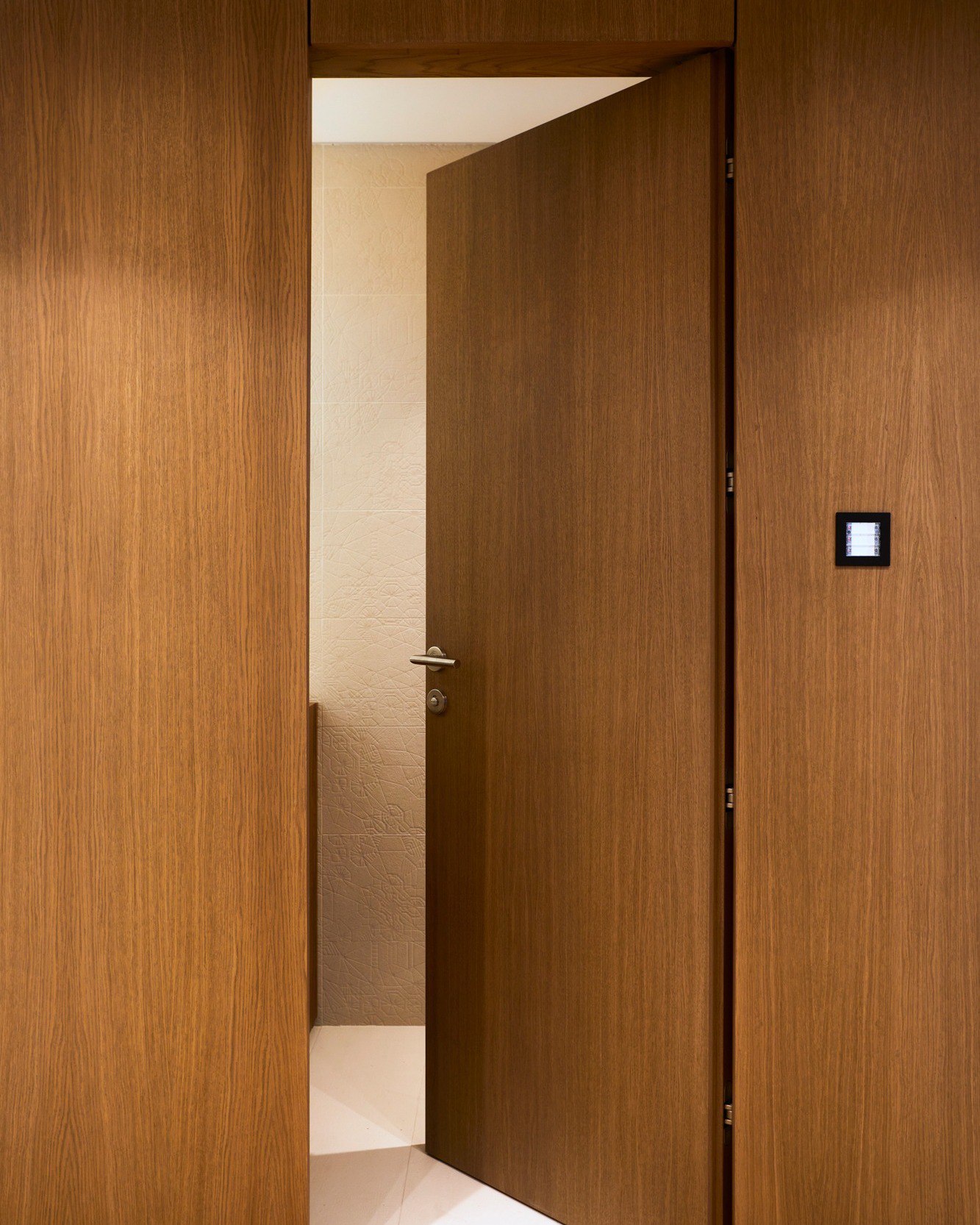 26 Hidden Door Ideas for a Stylish and Functional Home Makeover ...