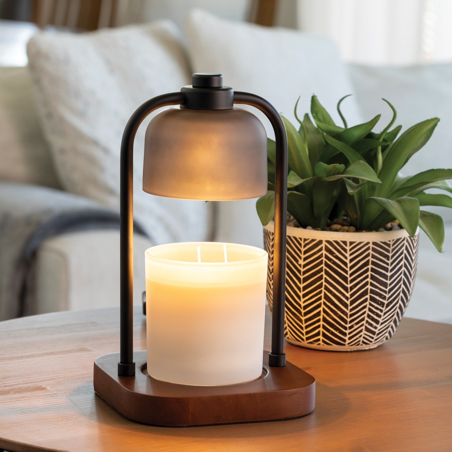 35 Candle Warmer Lamp Ideas to Transform Your Home Decor - placeideal.com