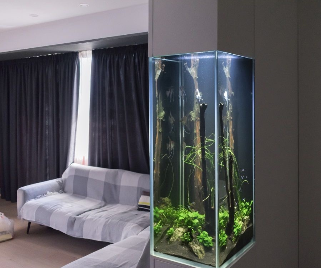 23 Fish Tank Ideas Living Room: Modern, Unique, and Aesthetic Designs ...