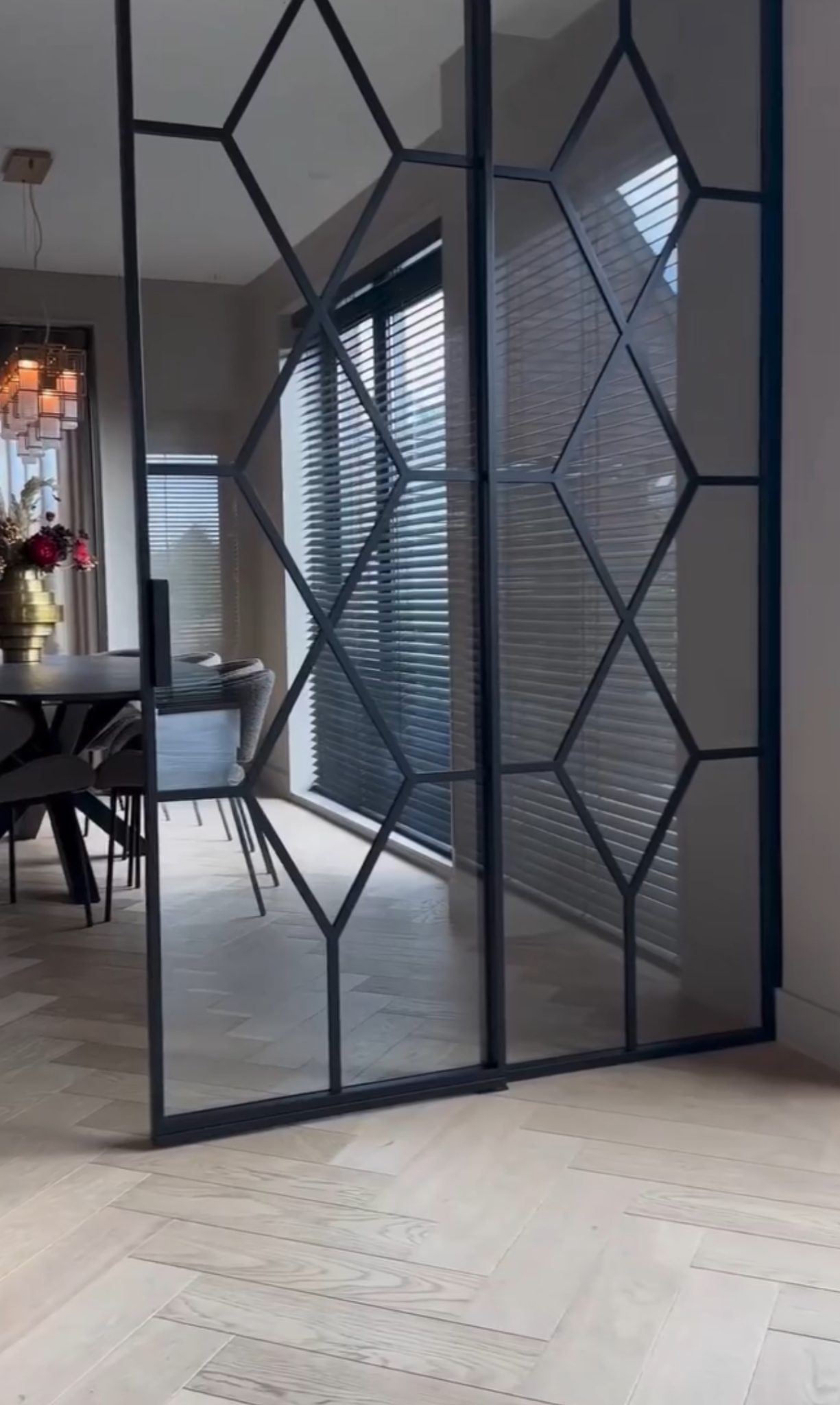 27 Divider Screen Ideas for Open Space Living - Stylish and Functional ...