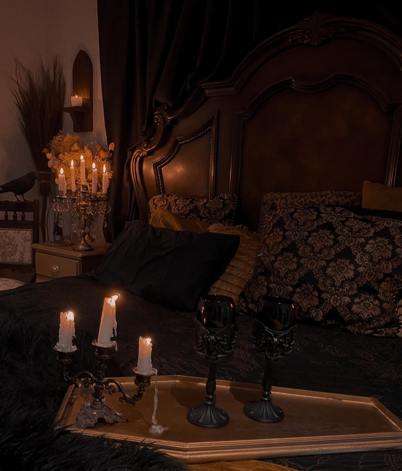35 Gothic Decor Ideas to Transform Your Home into a Dark and Elegant ...