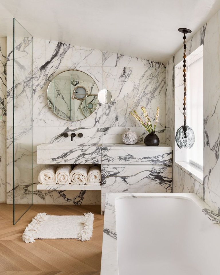 27 Stunning Marble Bathroom Ideas to Transform Your Space into a ...
