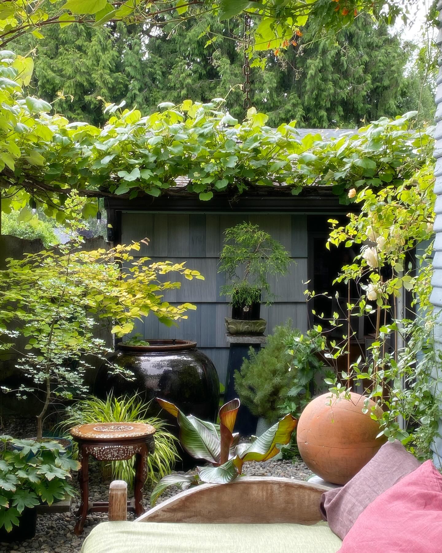 29 Garden Ideas for Small Spaces: Transform Your Tiny Backyard into a ...