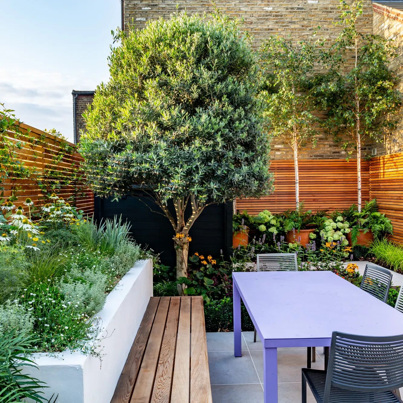 29 Garden Ideas for Small Spaces: Transform Your Tiny Backyard into a ...