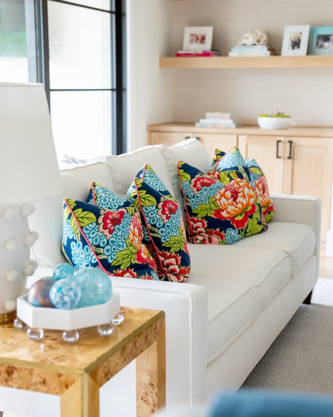 25 Colorful Throw Pillows to Transform Your Living Space with Style and ...