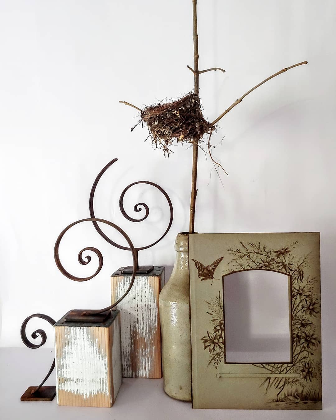 24 Inspiring Ideas for Decorating with Wrought Iron: Elevate Your Home ...