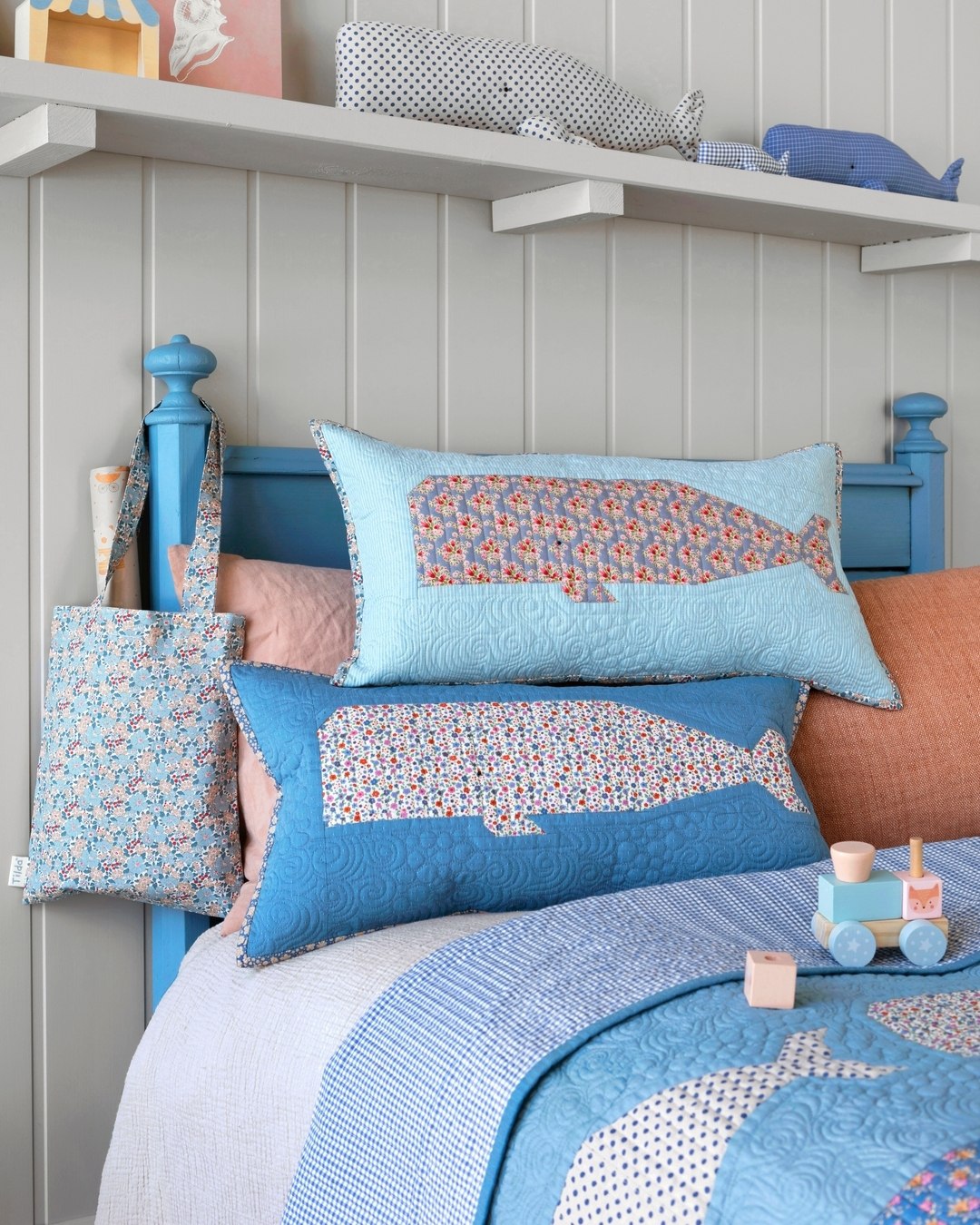 25 Colorful Throw Pillows to Transform Your Living Space with Style and ...