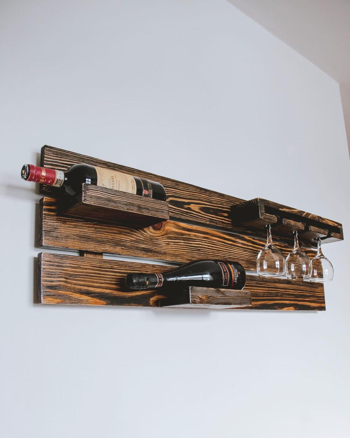 24 Wine Shelf Ideas: Stylish and Practical Solutions for Every Space ...
