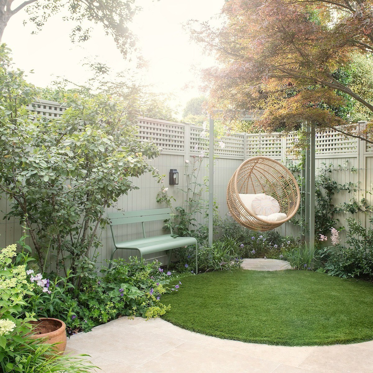29 Garden Ideas for Small Spaces: Transform Your Tiny Backyard into a ...